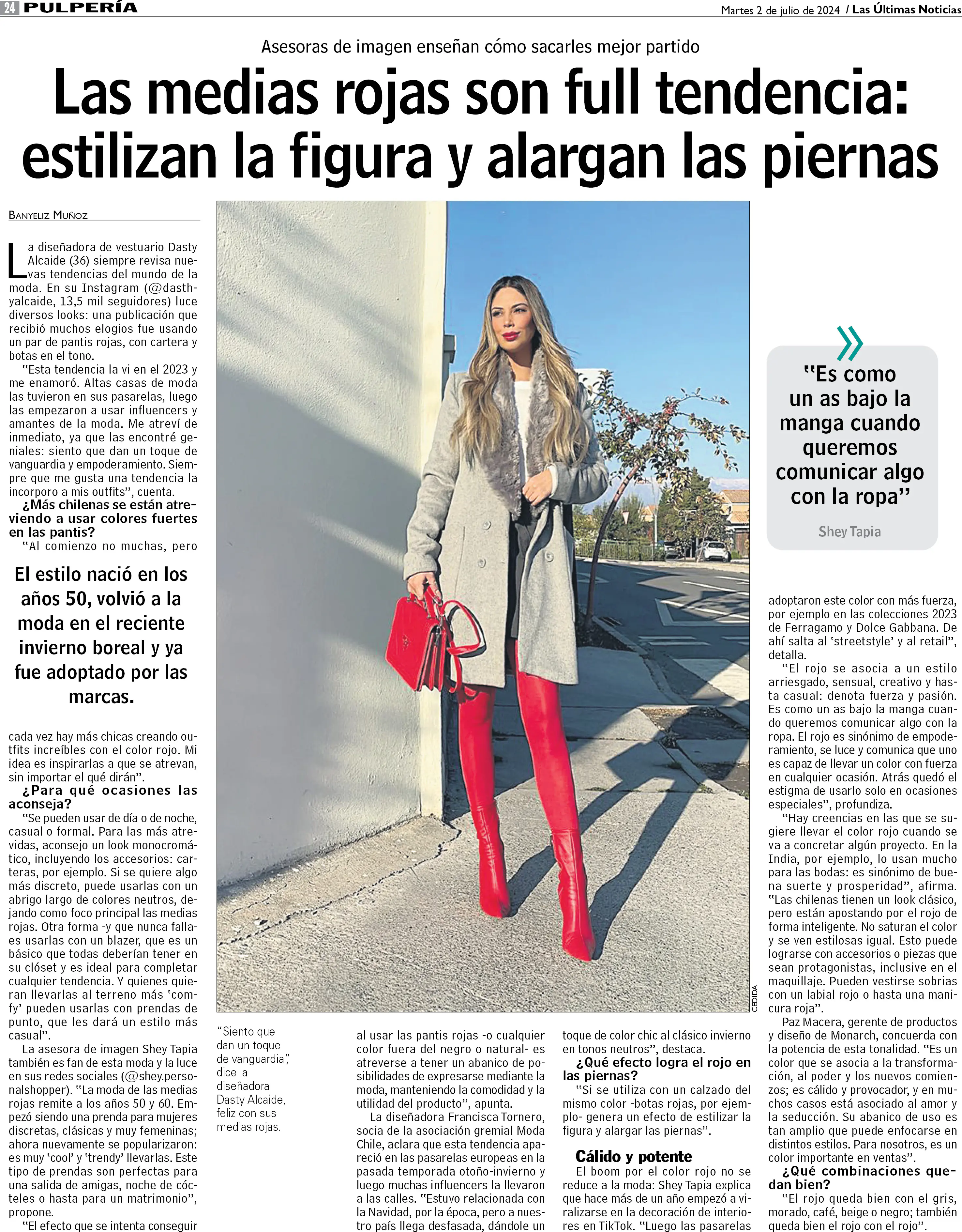 Las medias rojas son full tendencia: estilizan la figura y alargan las ...